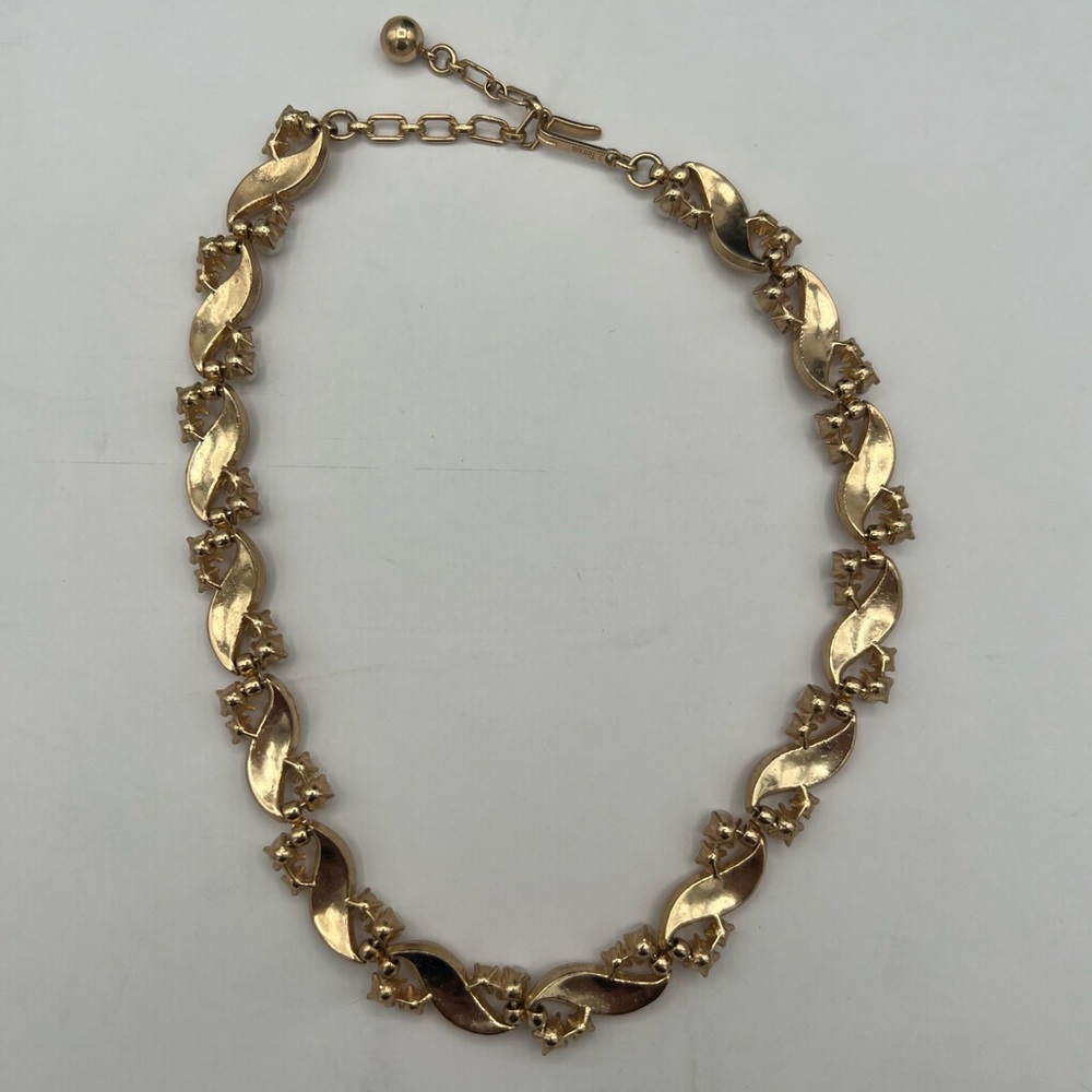 Rare Vintage Trifari Faux Pearl & Rhinestone Necklace - Gem